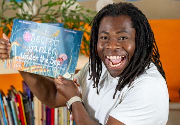 Seanna the seahorse book | Zurich UK News